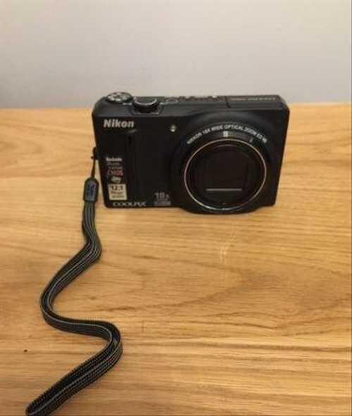 Компактный фотоаппарат Nikon s9100