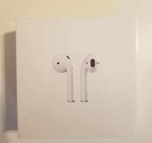 Новые Apple AirPods 2 в упаковке