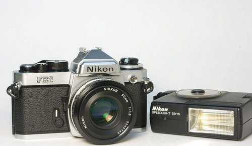 Nikon FE2