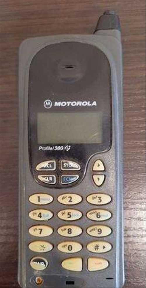 Телефон Motorola profile 300