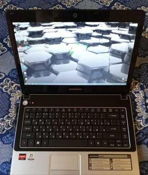 Ноутбук emachines D640G