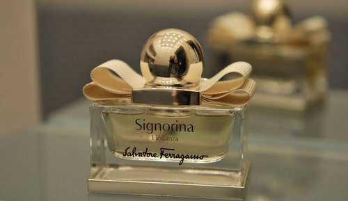 Духи Salvatore Ferragamo Signorina Eleganza