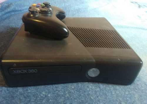 Xbox 360 slim FreeBoot