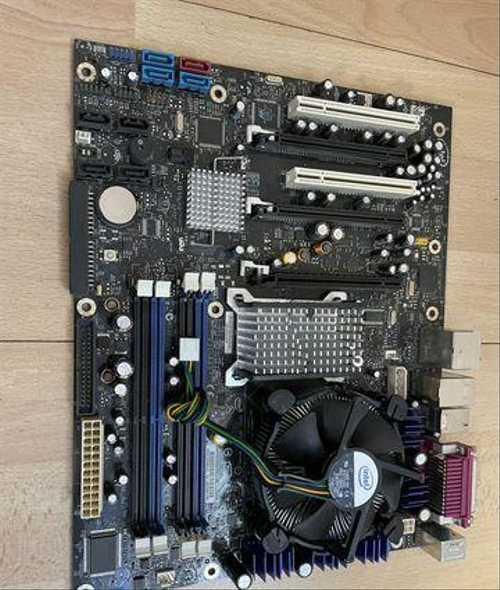 Intel D975XBX2KR Socket 775