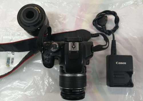 Зеркальный фотоаппарат Canon EOS 1000S