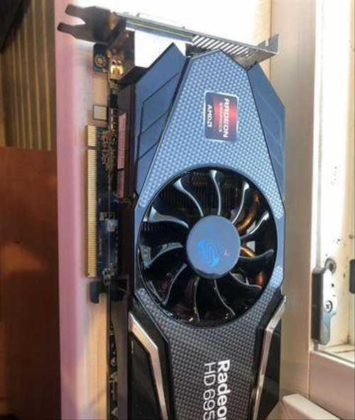 Sapphire AMD Radeon HD6950