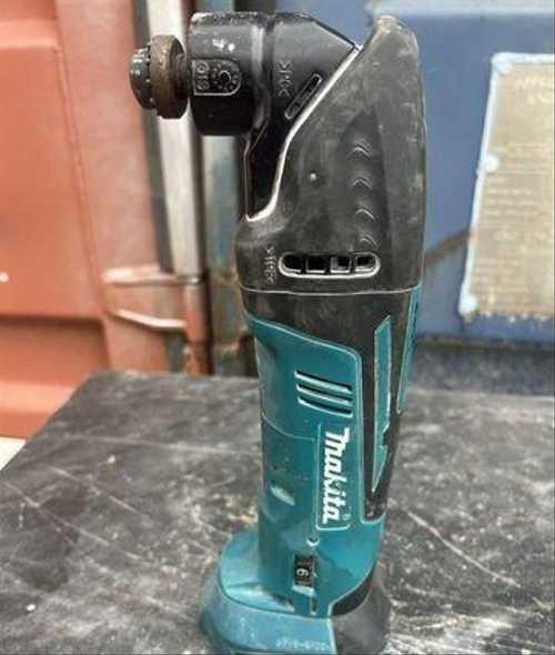 Многофункциональный инструмент Makita BTM50