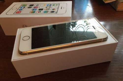 iPhone 5s gold 32 gb(рст оригинал почти новый)