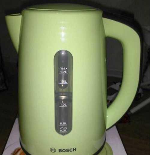 Чайник Bosch TWK7506