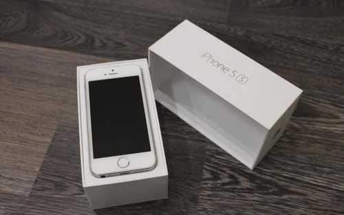 iPhone 5s 16 GB Silver
