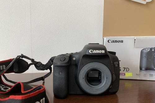 Цифровая фотокамера Canon EOS 7D Body