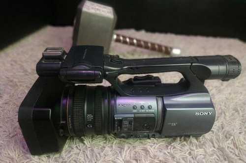 Видеокамера sony DCR -VX2200E