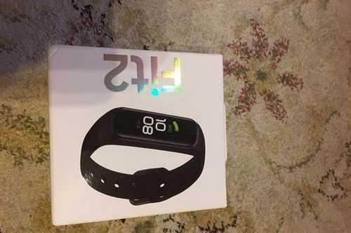 Фитнес браслет Samsung Galaxy Fit2 новый