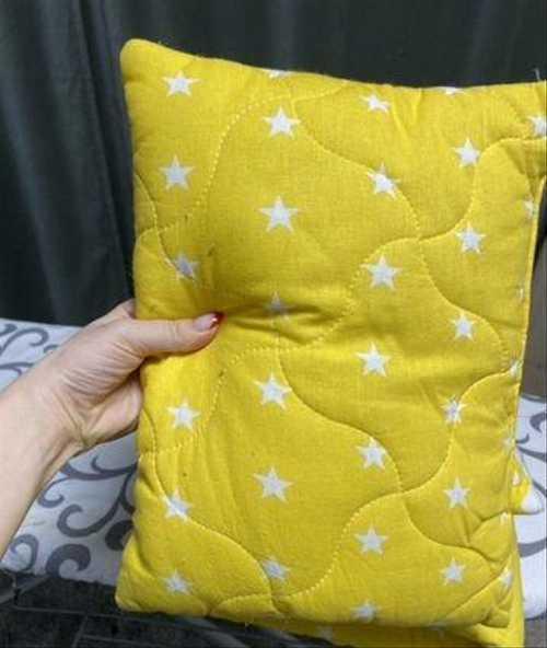 Покрывало и 2 подушки