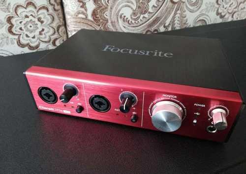 Звуковая карта Focusrite Clarett 2pre usb