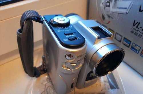 Цифровая видеокамера sharp vl-z950e-s