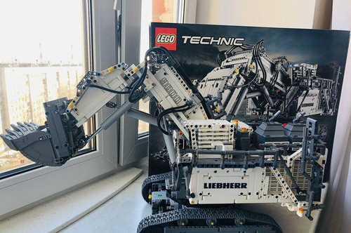 Лего техник 42100 экcкавaтор Liebher R 9800