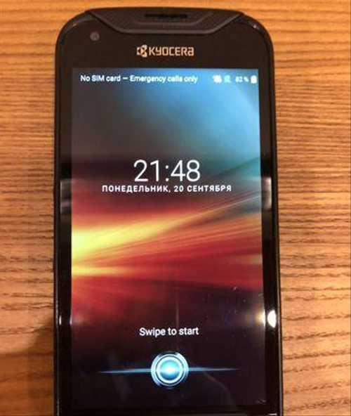 Телефон Kyocera Duraforce E6820 32GB