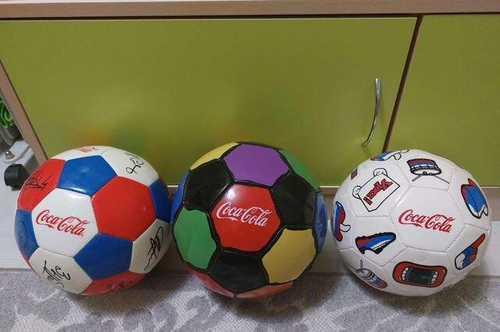 Футбольный мяч coca-cola
