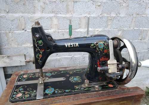 Швейная машинка Vesta