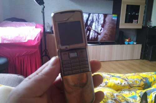 Мобильный телефон Nokia 8800d