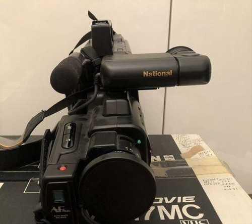 Ретро видеокамера National