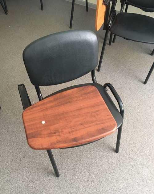 Офисный стул с пюпитром (столиком) для обучения