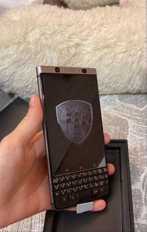 Blackberry keyone bronze edition
