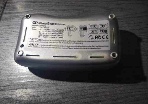 Зарядное устройство GP PowerBank+ фонарик+ 2 аккум