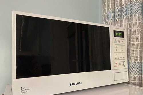 Микроволновая печь Samsung ME83DR
