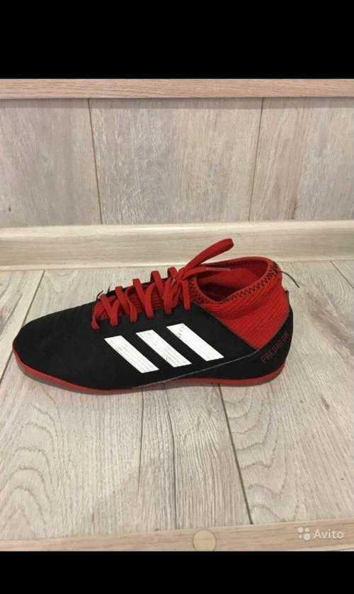 Кроссовки Adidas predator