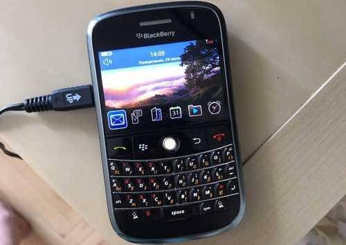 Телефон BlackBerry 9000