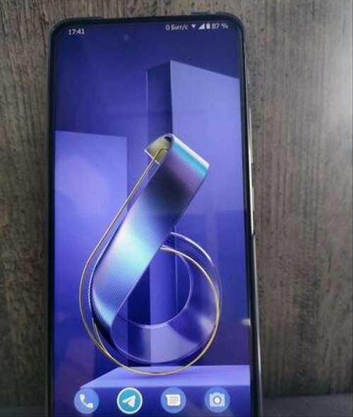 Телефон Asus zenfone 6 голубой
