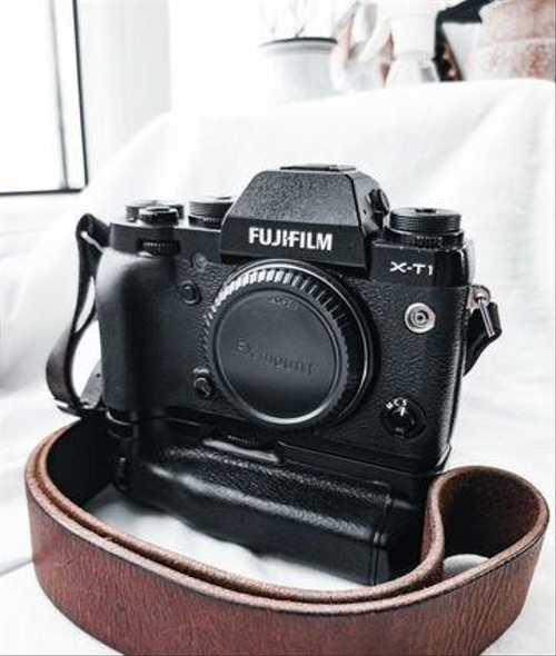 Fujifilm X-T1 + battery grip + Индустар-61