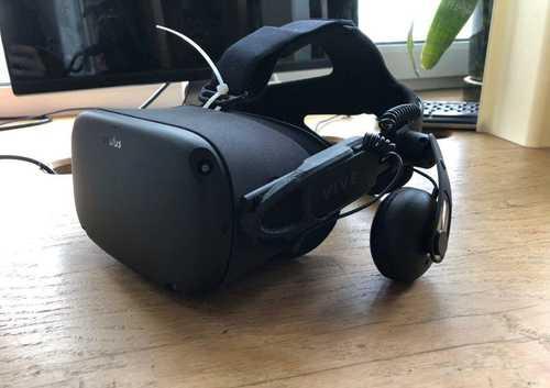 Oculus Quest 64gb + VR Cover