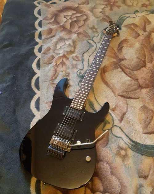 Fernandes Revolver X 2009 года с Floyd Rose