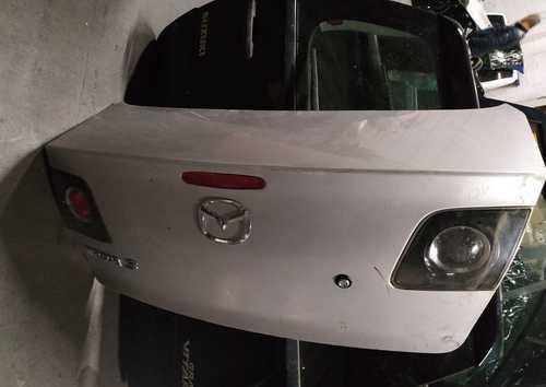 Крышка багажника Mazda 3