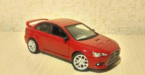 Масштабная модель Mitsubishi lancer evolution x от