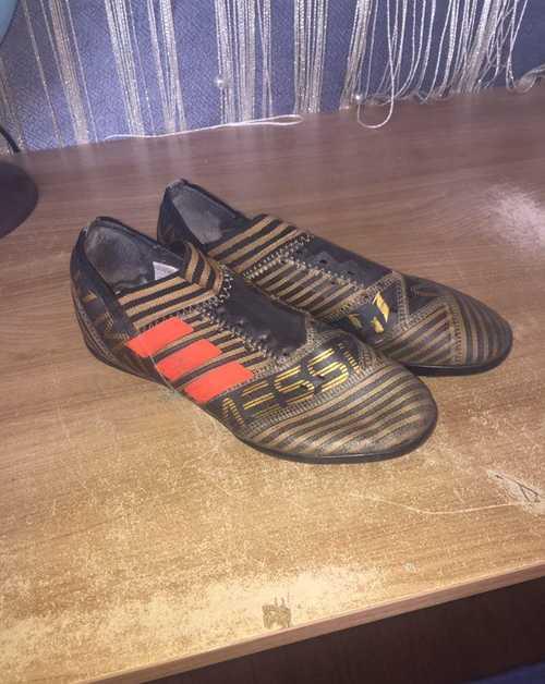 Кроссовки футбольные Adidas Nemeziz
