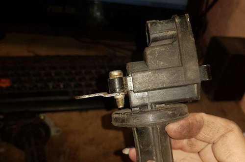 Катушка зажигания модуль Nissan MCP1370 2244825U00