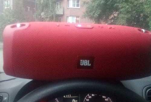 JBL charge3+