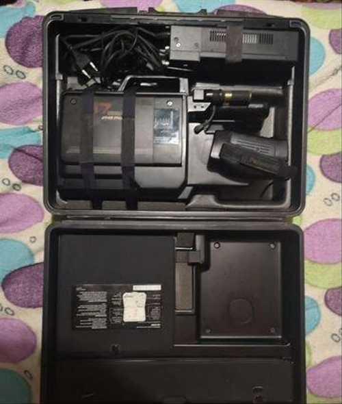 VHS Видеокамера Panasonic M7