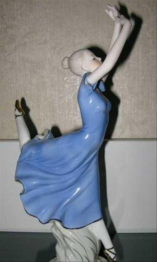 Фарфоровая фигура, фигурка балерина