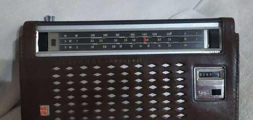 Радиоприёмник National Panasonic R310Y