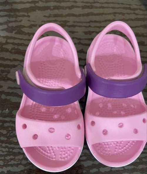 Босоножки crocs c5