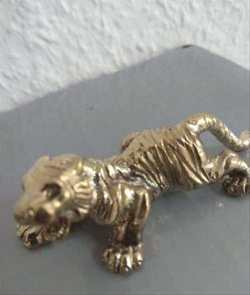 Тигр сувенир, символ 2022 года, бронза