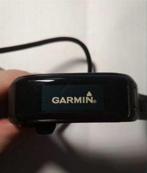 Умный браслет Garmin VivoSmart HR