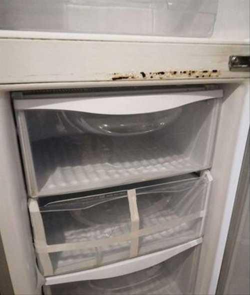 Холодильник Samsung Cool n' cool