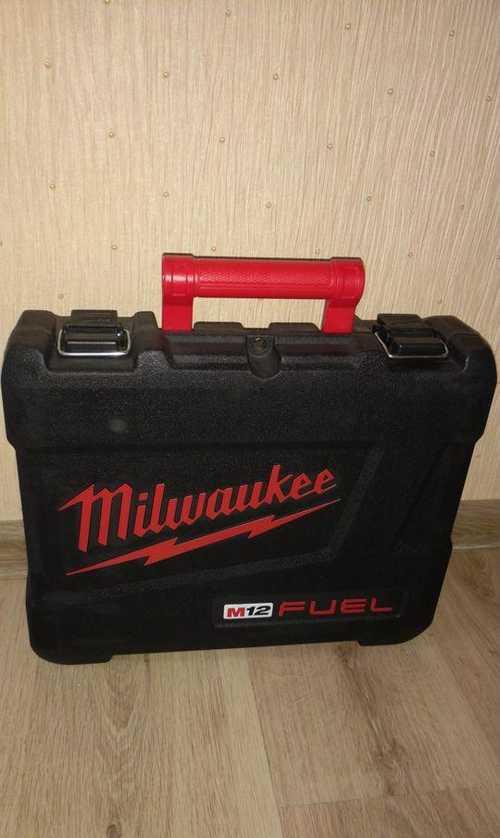 Кейс для шуруповерта milwaukee 12в