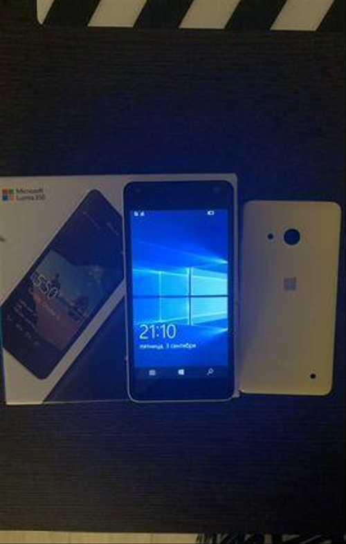 Телефон Microsoft Lumia 550